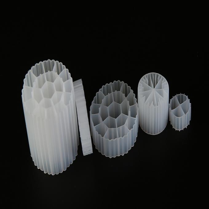 High Biological Activity White Plastic Filter Media HDPE For Fish Pond