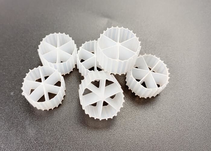 Big Surface Area PE04 Virgin HDPE White Color Mbbr Biocell Filter Media ...